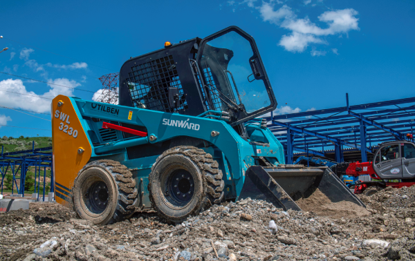 10 Motive pentru a alege un miniincarcator nou Sunward