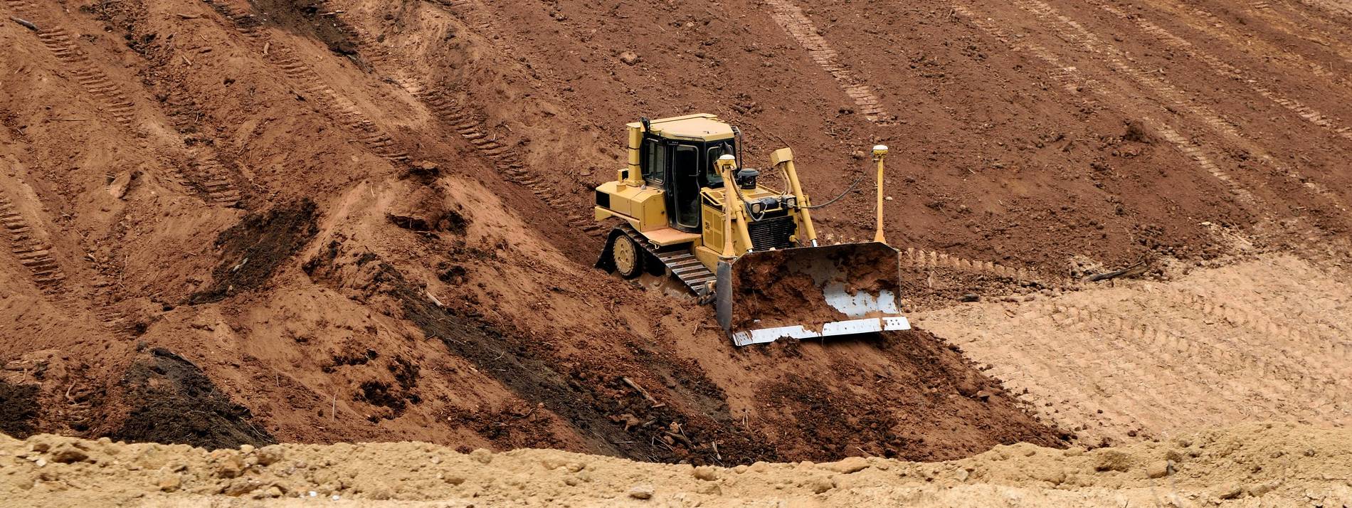 Top 10 intrebari si raspunsuri despre buldozer