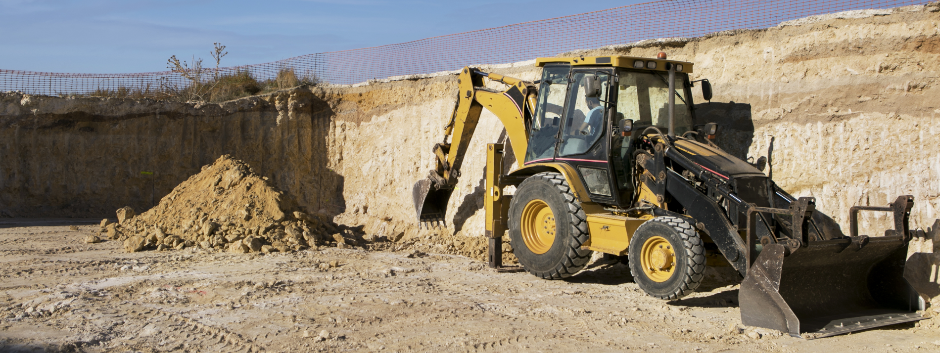 Cum folosesc utilajele de constructii pe timp de vara